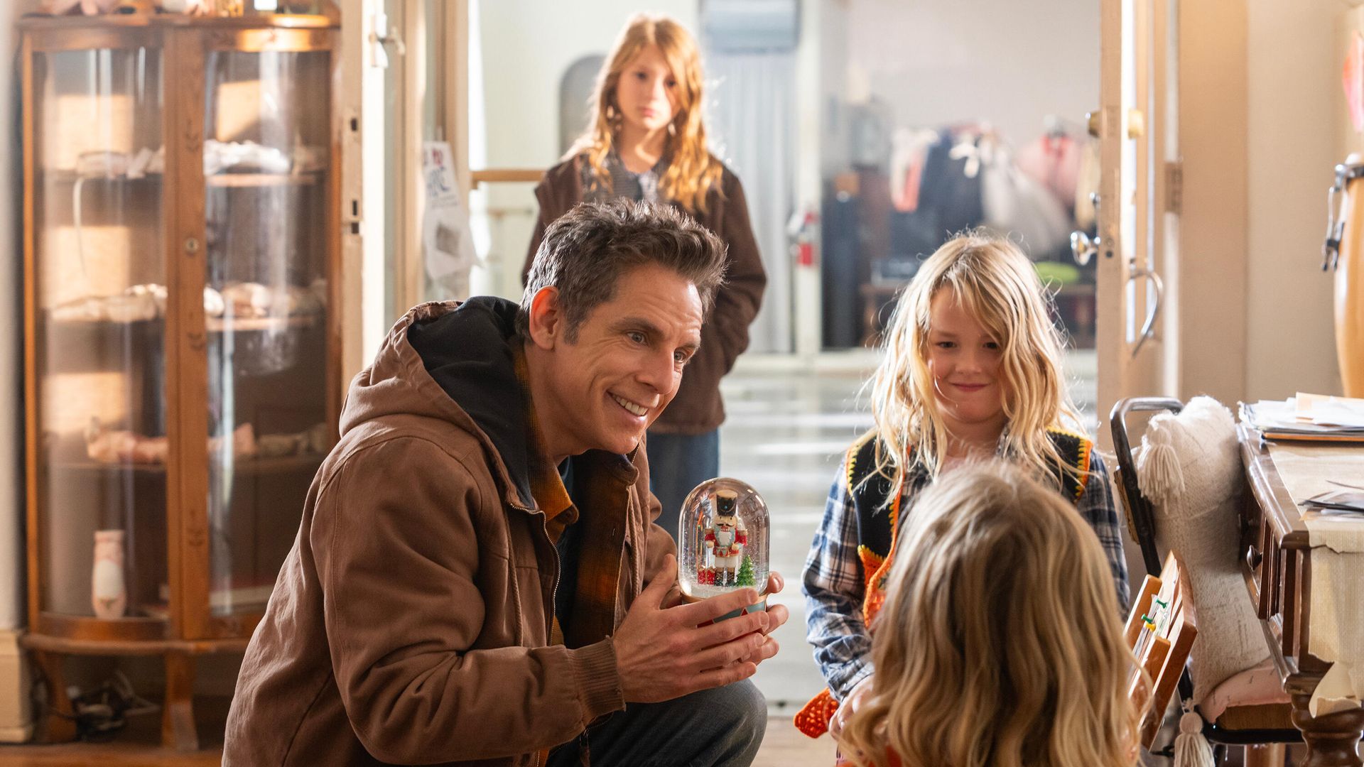 The best holiday movies streaming on Netflix, Hulu and more