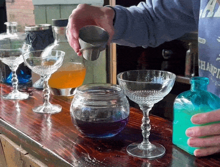 A lavender bees knees cocktail recipe with Utah magic - Axios Salt Lake ...