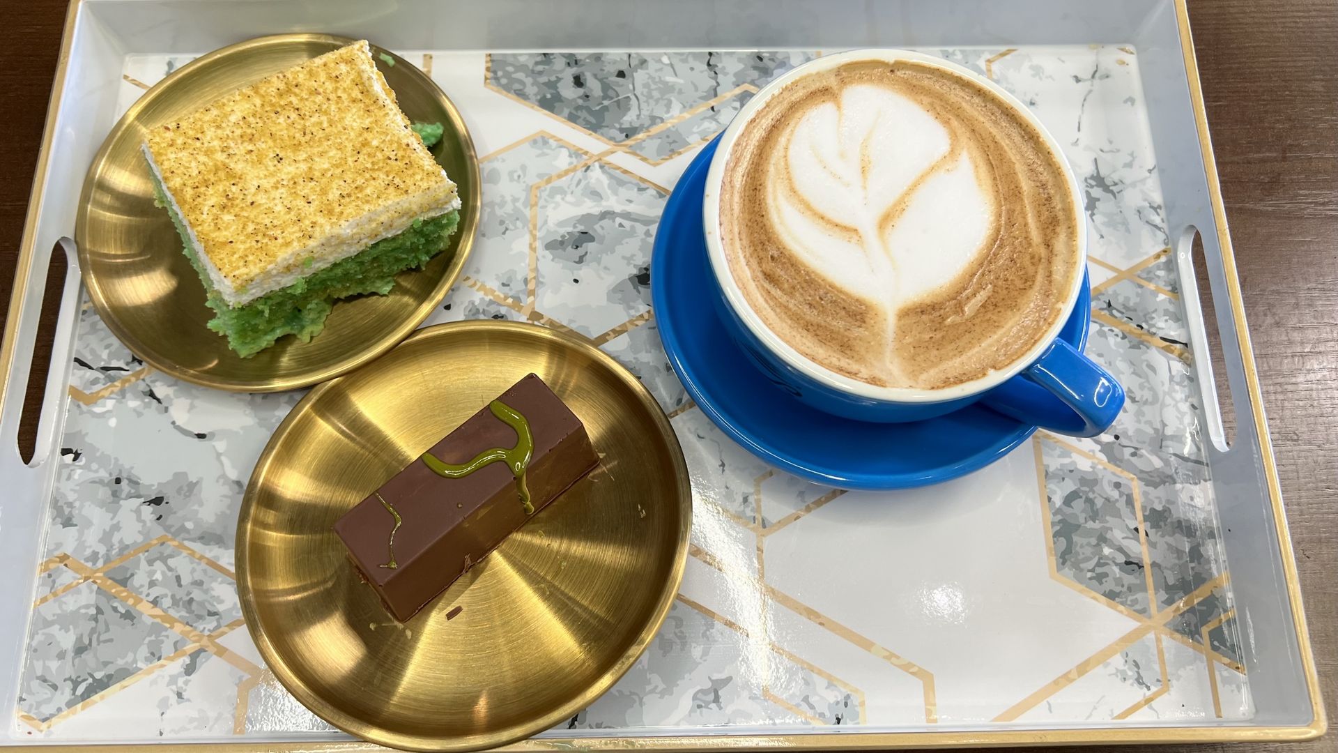 Yemeni Cafe Sweet Times: Mazajj Organic Coffee - Axios Houston