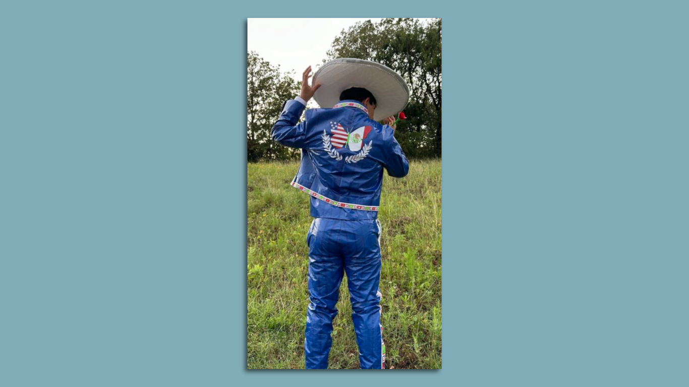 Texas teen wins $16k for prom suit made of duct tape - Axios Dallas