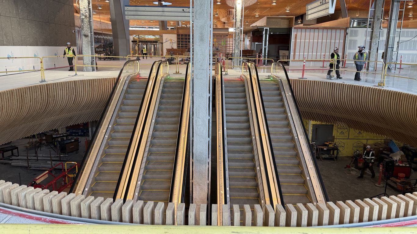 PDX airport expansion nears completion after $2B renovation - Axios ...