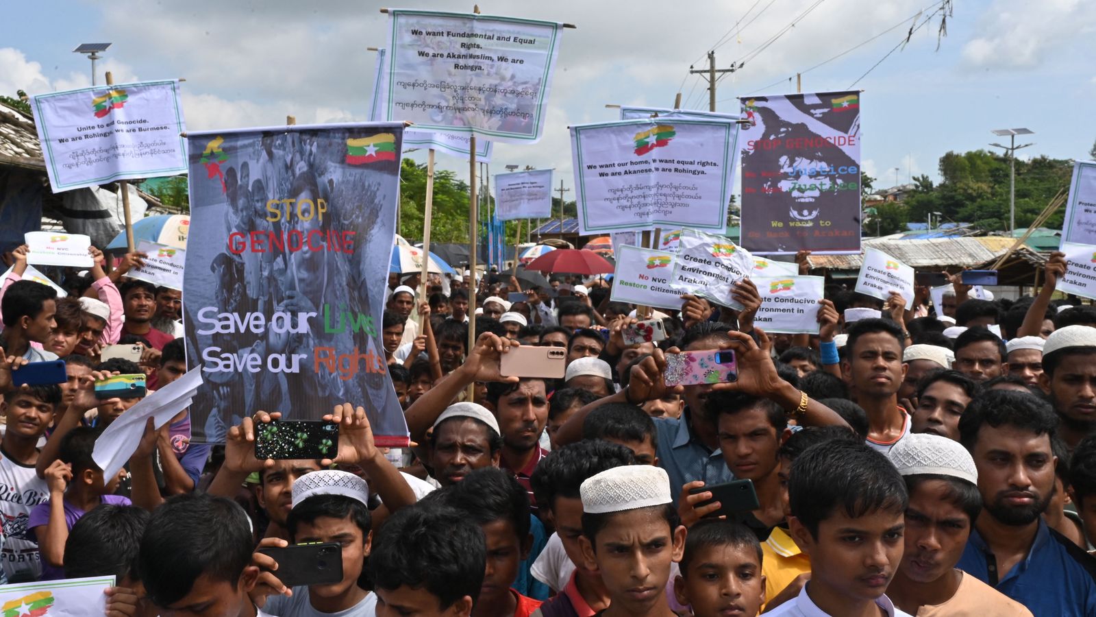 Rohingya suffer "unimaginable consequences" 5 years after fleeing Myanmar