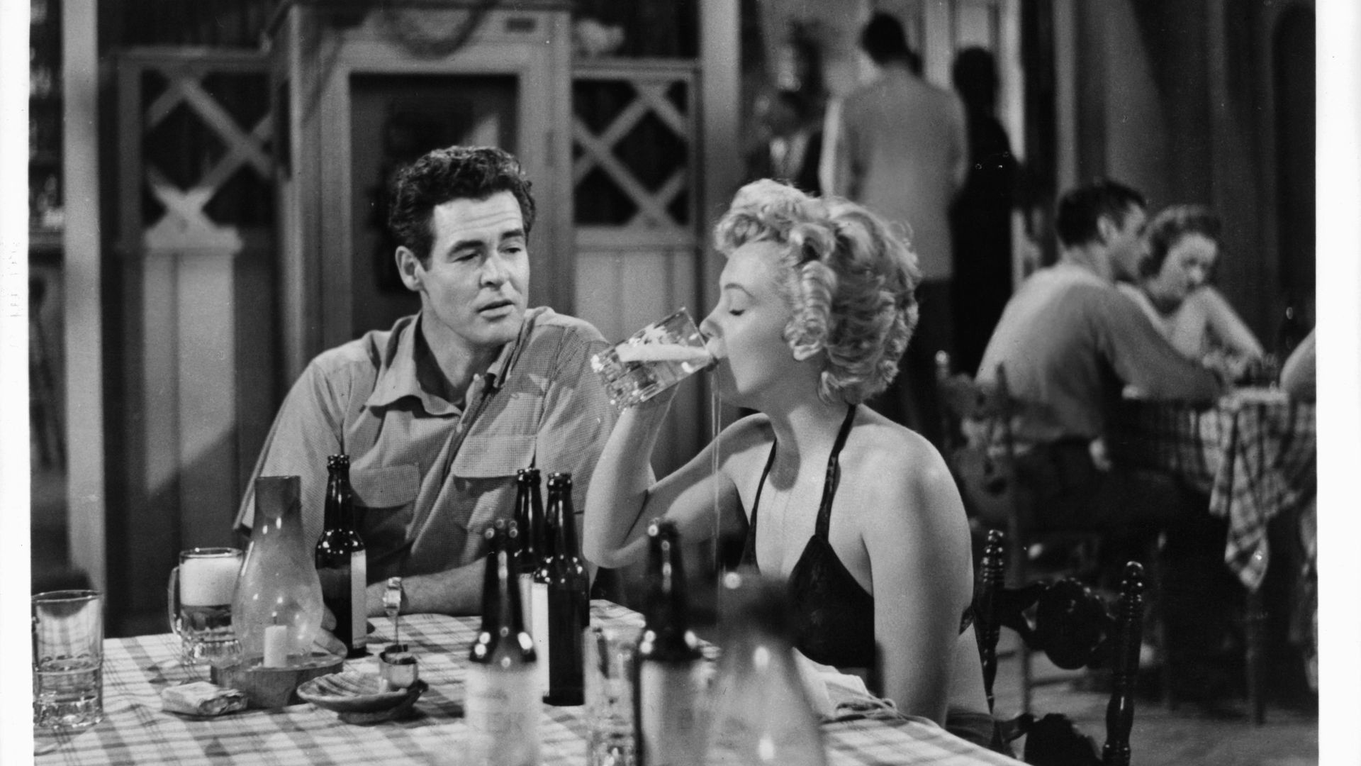 Social calendar - Axios Austin