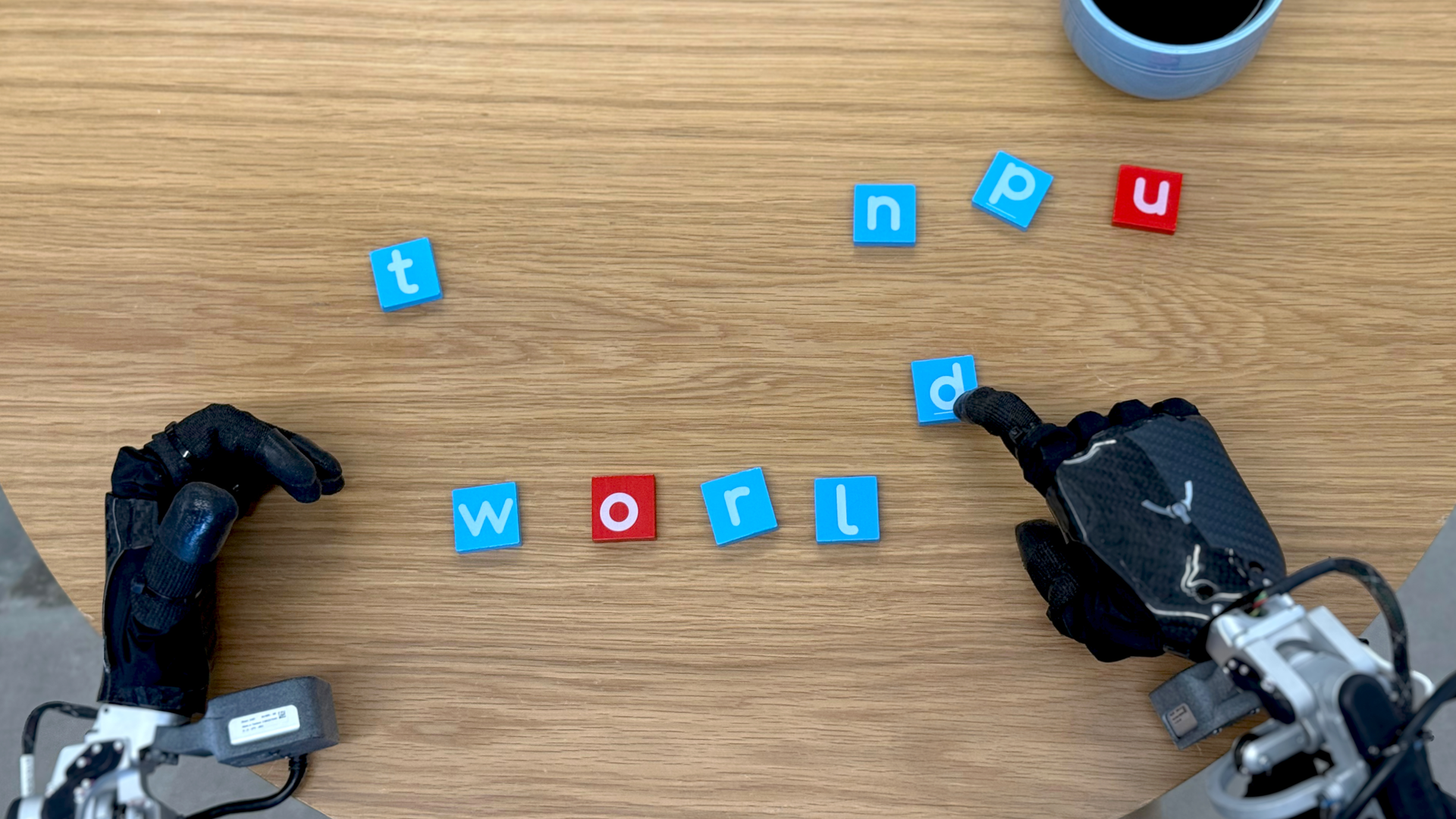 Google DeepMind brings AI to humanoid robots