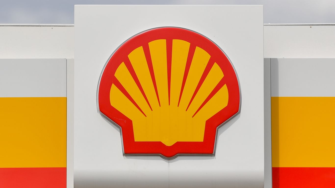 Oil giants Shell and Total report profits despite staggering earnings ...