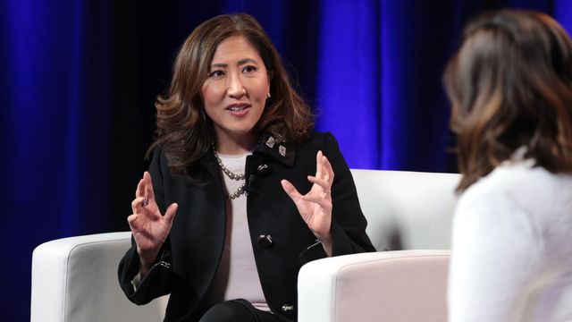 Janice Min: Many in Hollywood are "perpetually mad at Netflix"