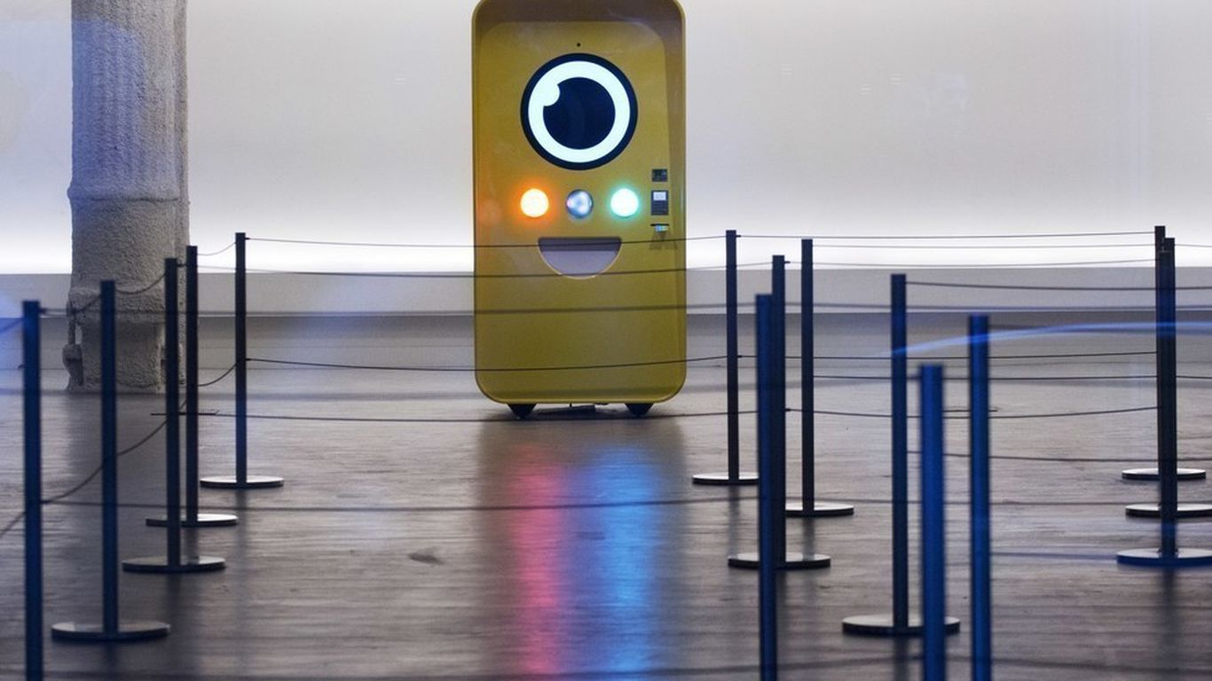 Snap's second store arrives