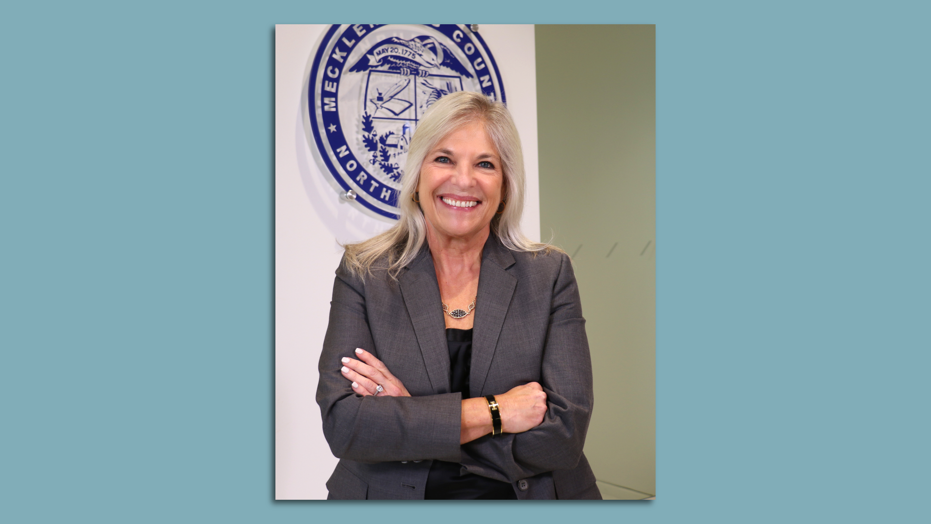 Mecklenburg County manager Dena Diorio will retire in 2025 after 11 ...