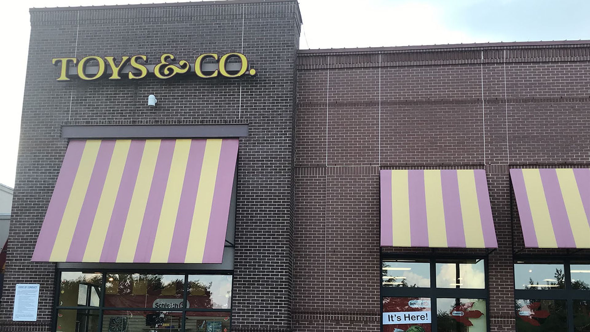 Beloved Cotswold shop Toys & Co. has put itself up for sale - Axios ...