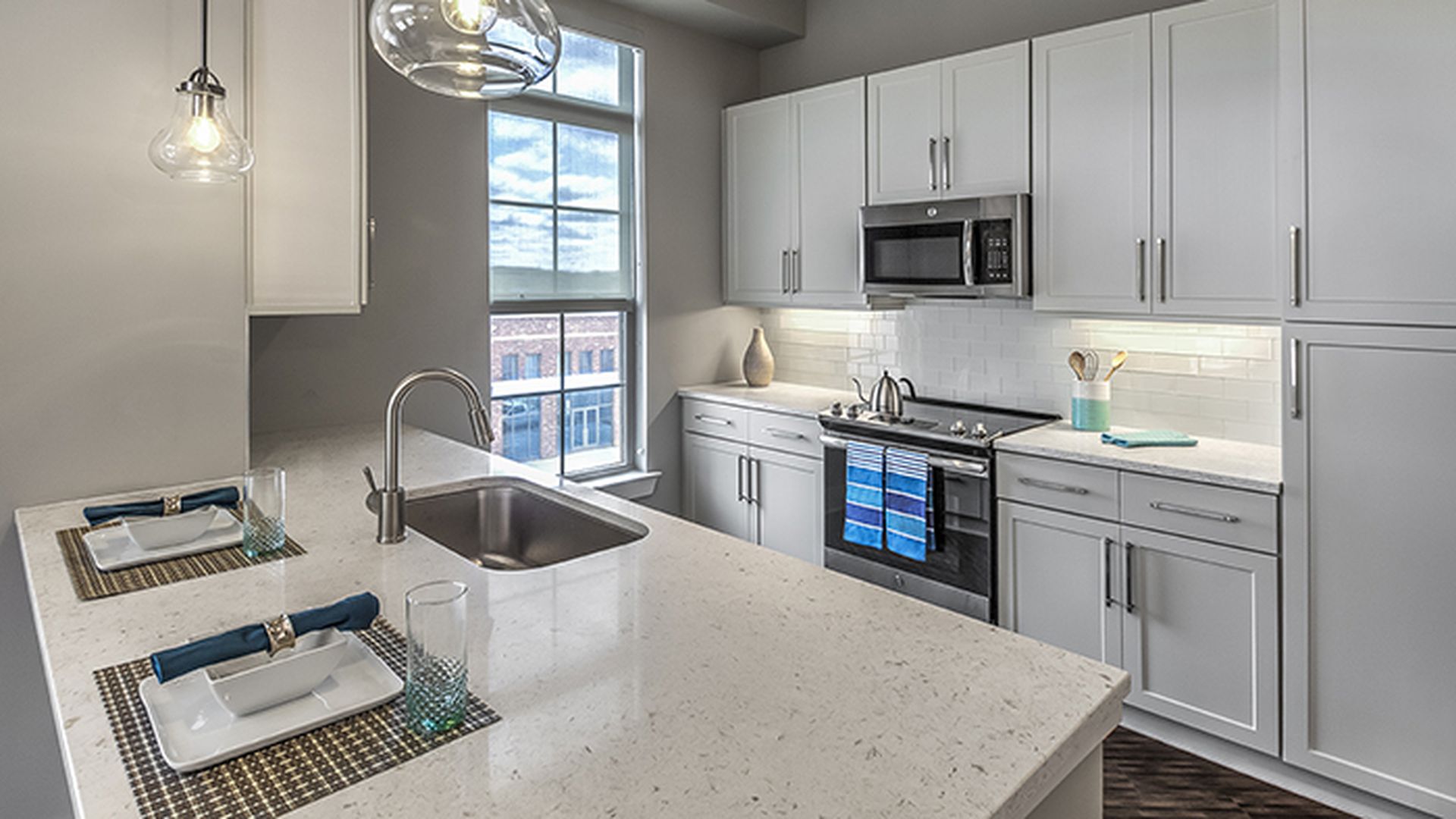 Brand new with premium amenities at The Links Rea Farms / Studio-3bd ...