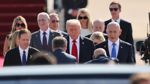 Trump claims Netanyahu pardon would make Israeli president "national hero"