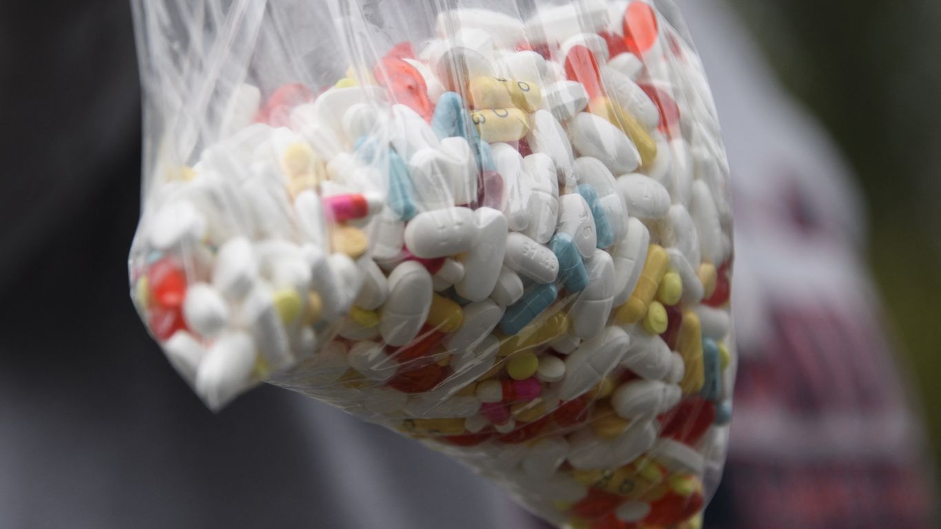 Colorado lawmakers advance fentanyl crackdown measure - Axios Denver