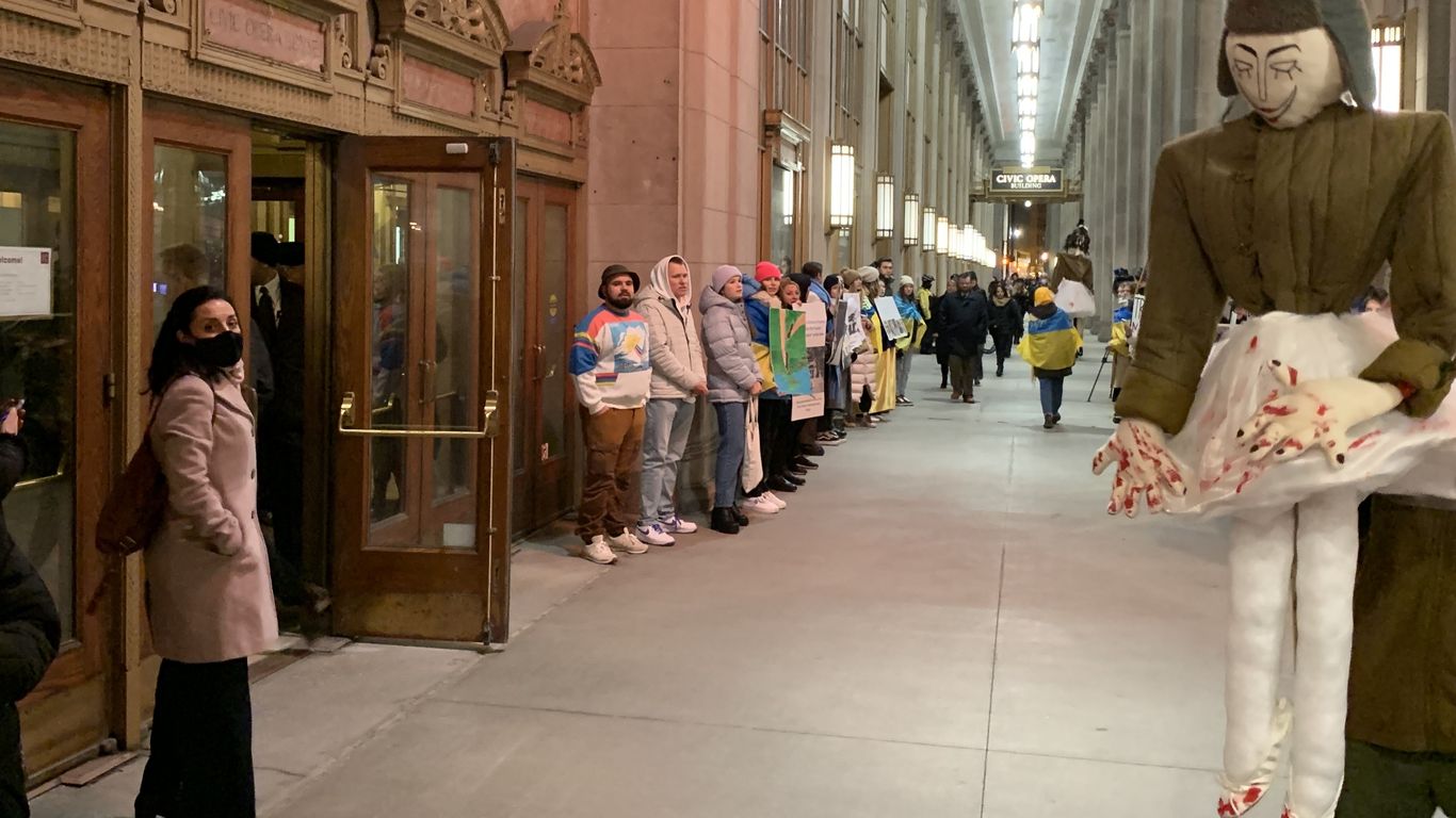 Chicago protesters demand Joffrey Ballet cancel "Anna Karenina" - Axios ...