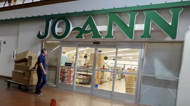 Joann closing all stores in bankruptcy, holding going out of business sales
