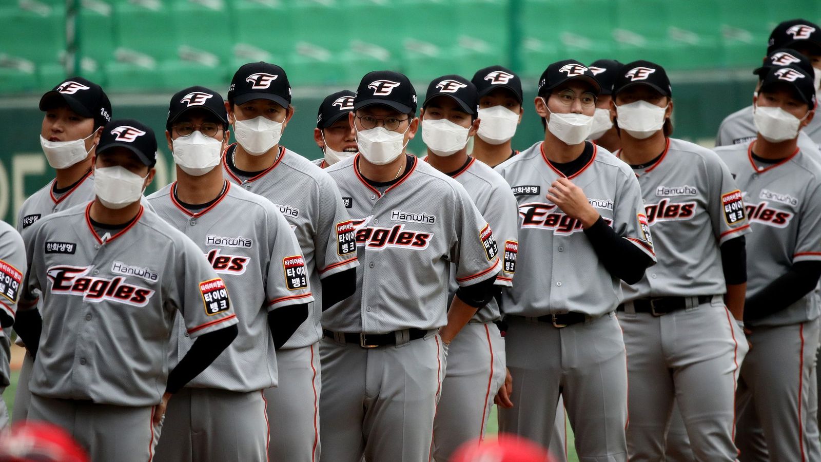 Recapping the first week of South Korean Baseball