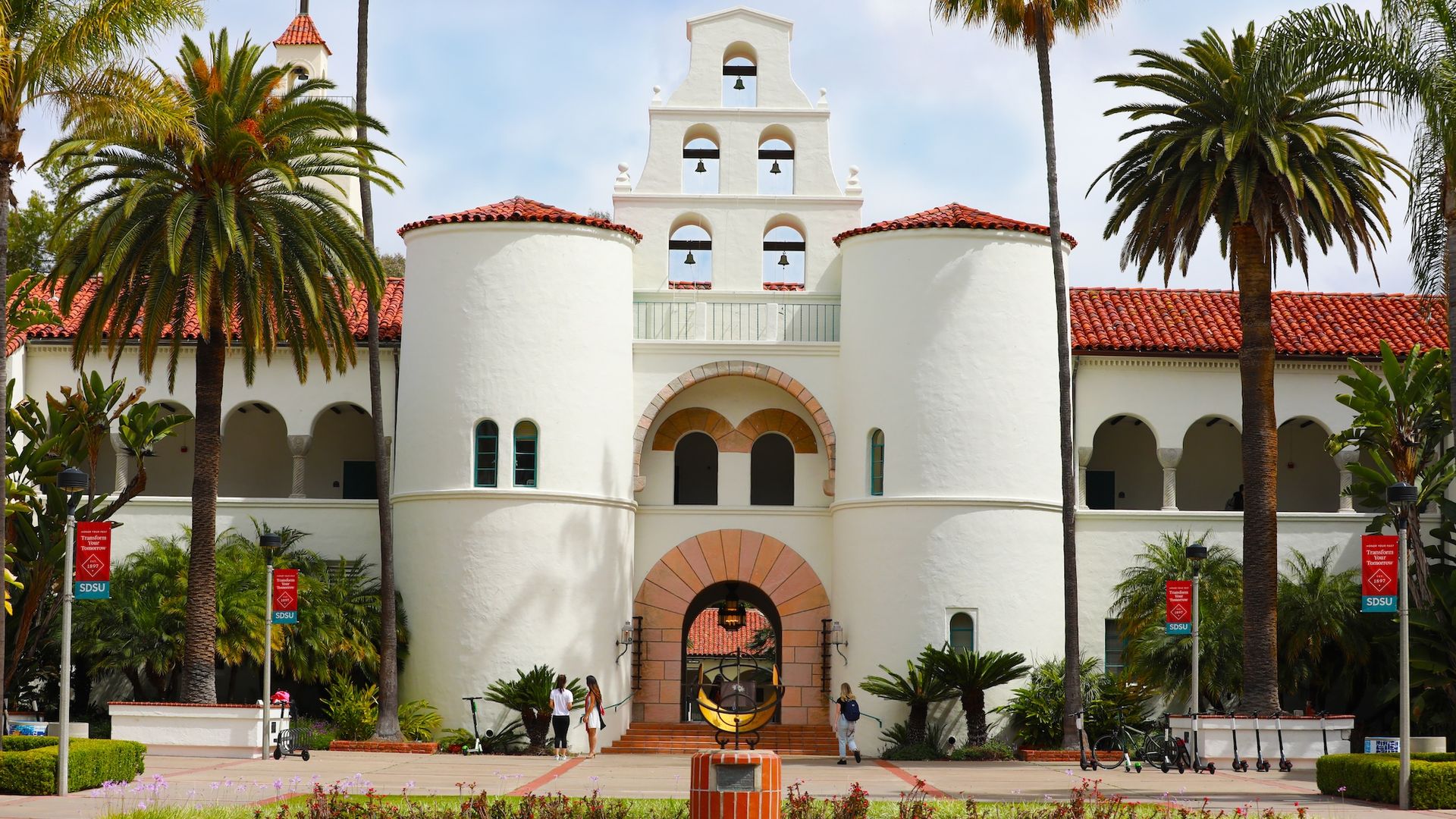 San Diego State achieves R1 status as a top research university - Axios ...