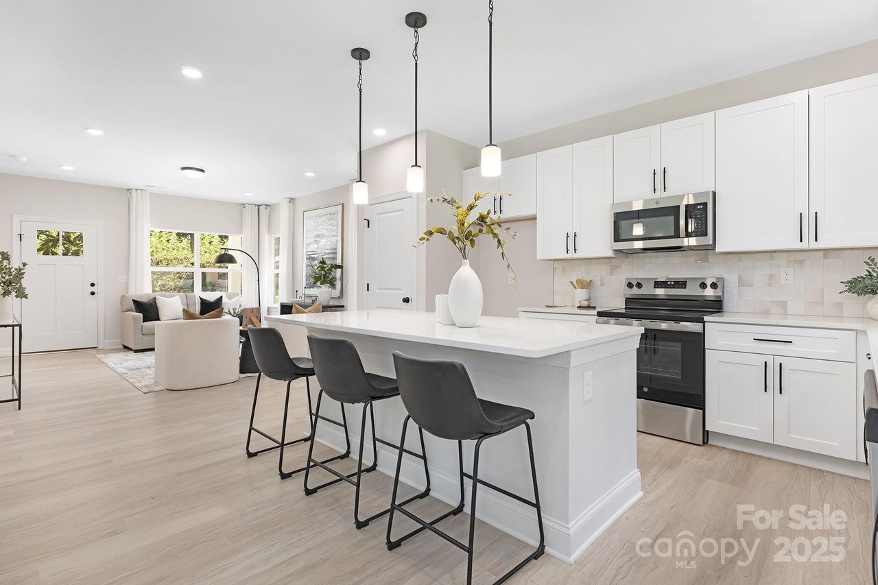 Hot homes: 5 houses for sale in Charlotte ranging rom $450K to $1.5M ...