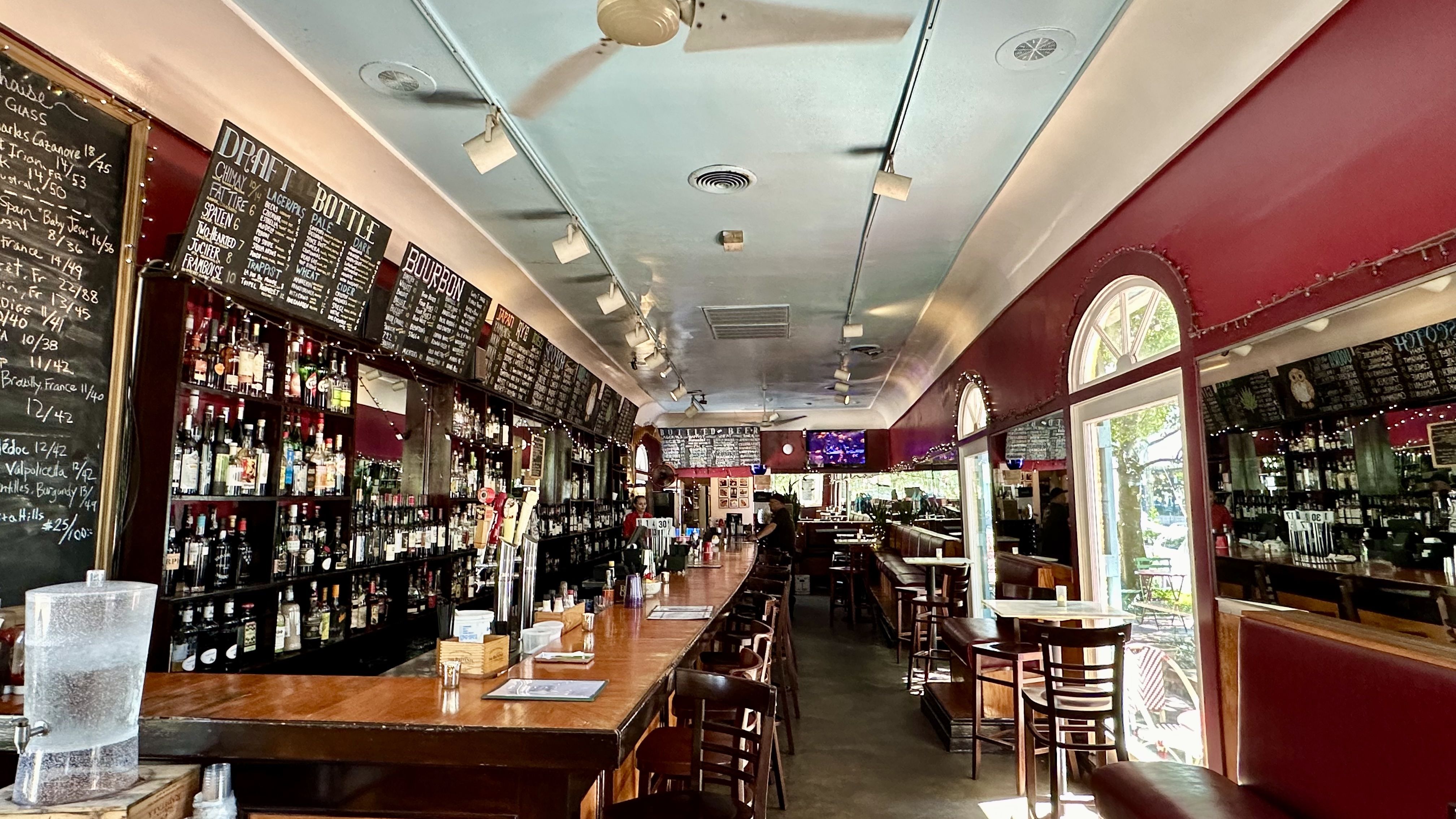 The Delachaise is New Orleans' original wine-and-cheese patio bar ...