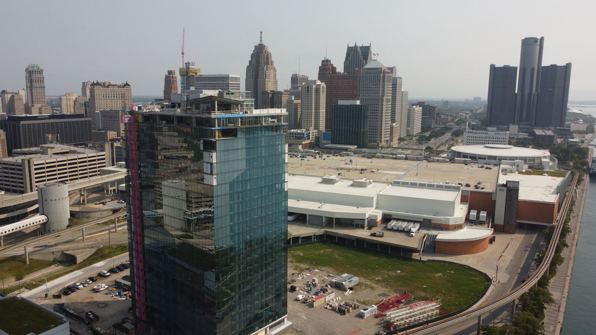 Detroit by Drone: The Residences Water Square now pre-leasing - Axios ...