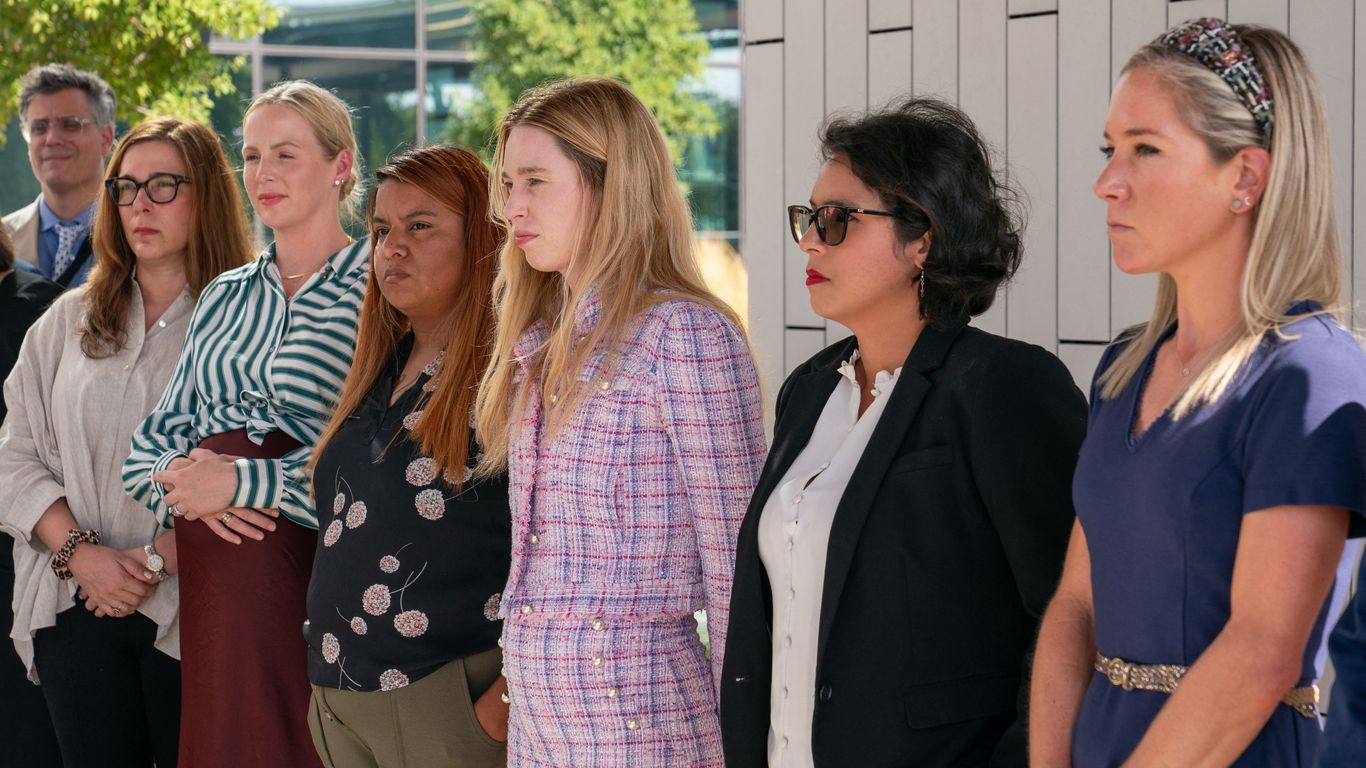 Abortion lawsuit in Texas totals 22 plaintiffs - Axios Dallas