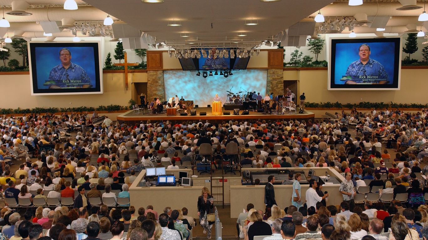 Southern Baptists vote to keep women out as pastors