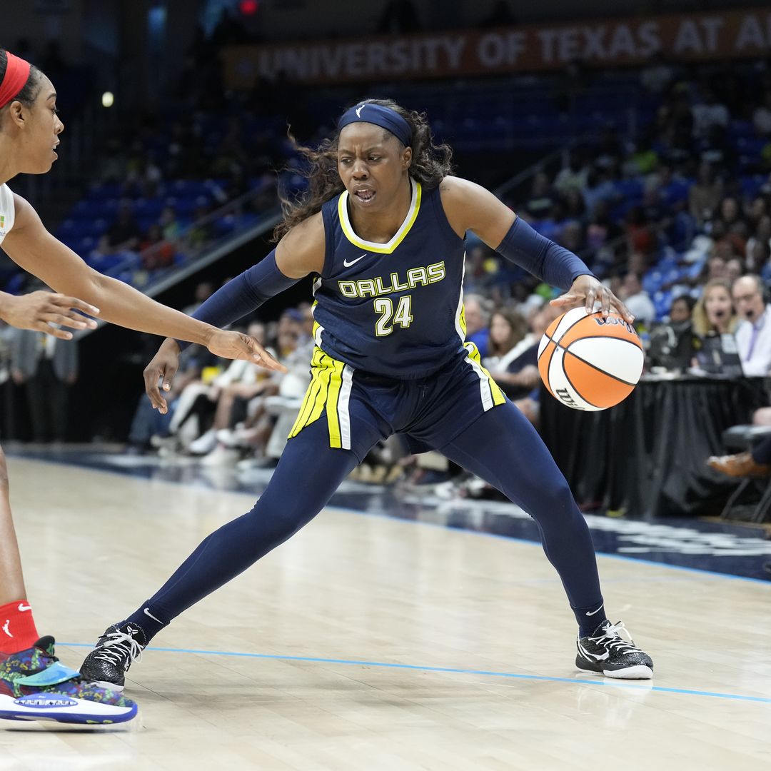 Everett Cook - Axios