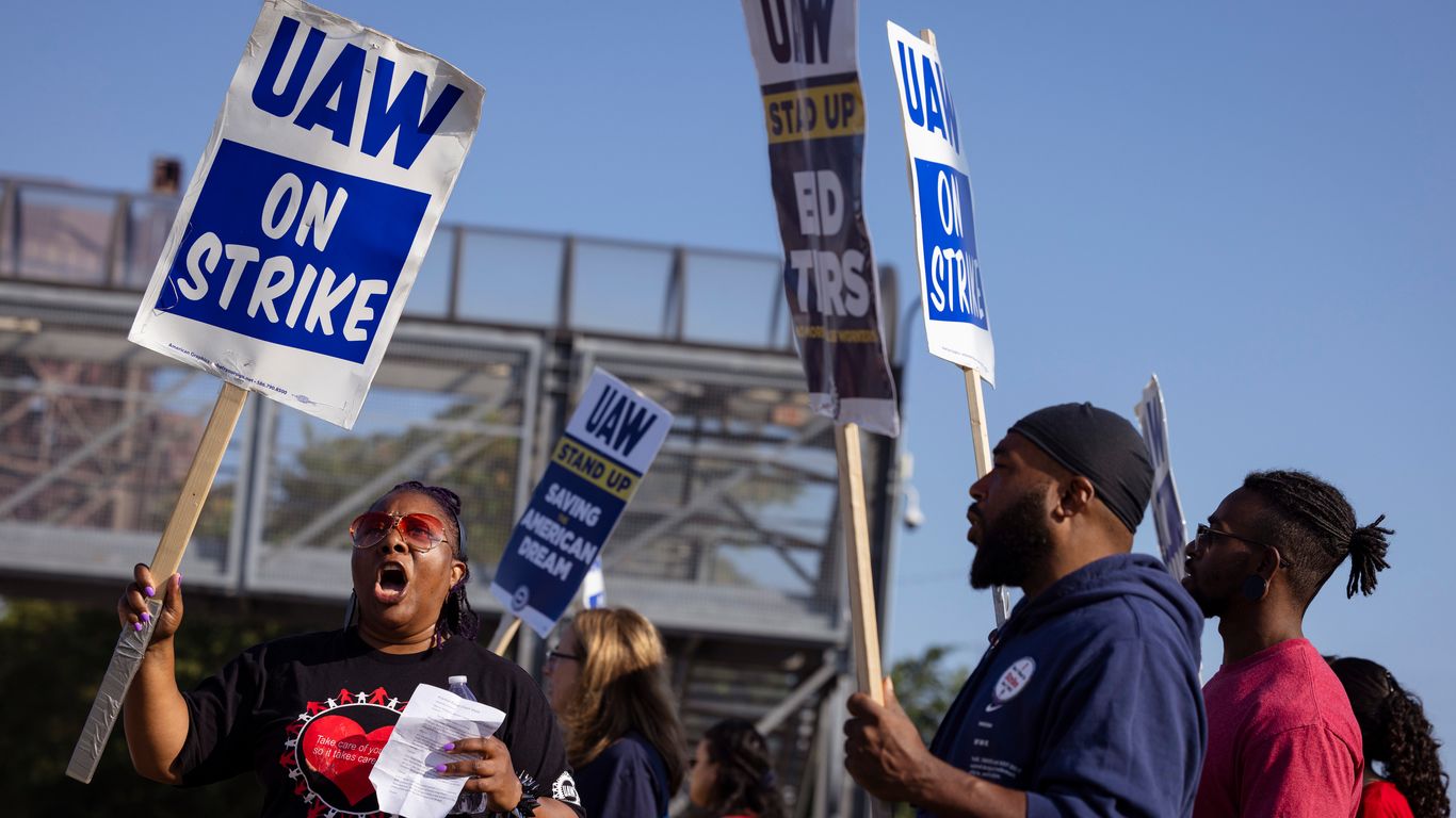 UAW strike: Ford, GM lay off about 500 more employees