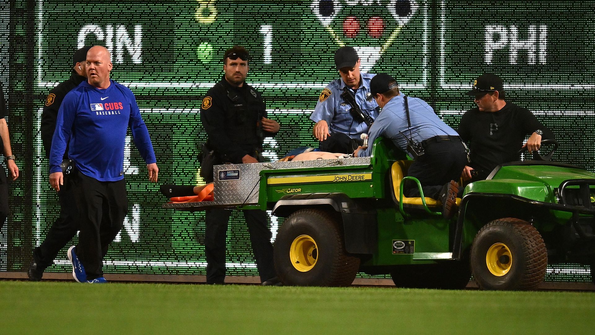 Man falls at PNC Park at Pirates-Cubs game: Fan critically injured ...
