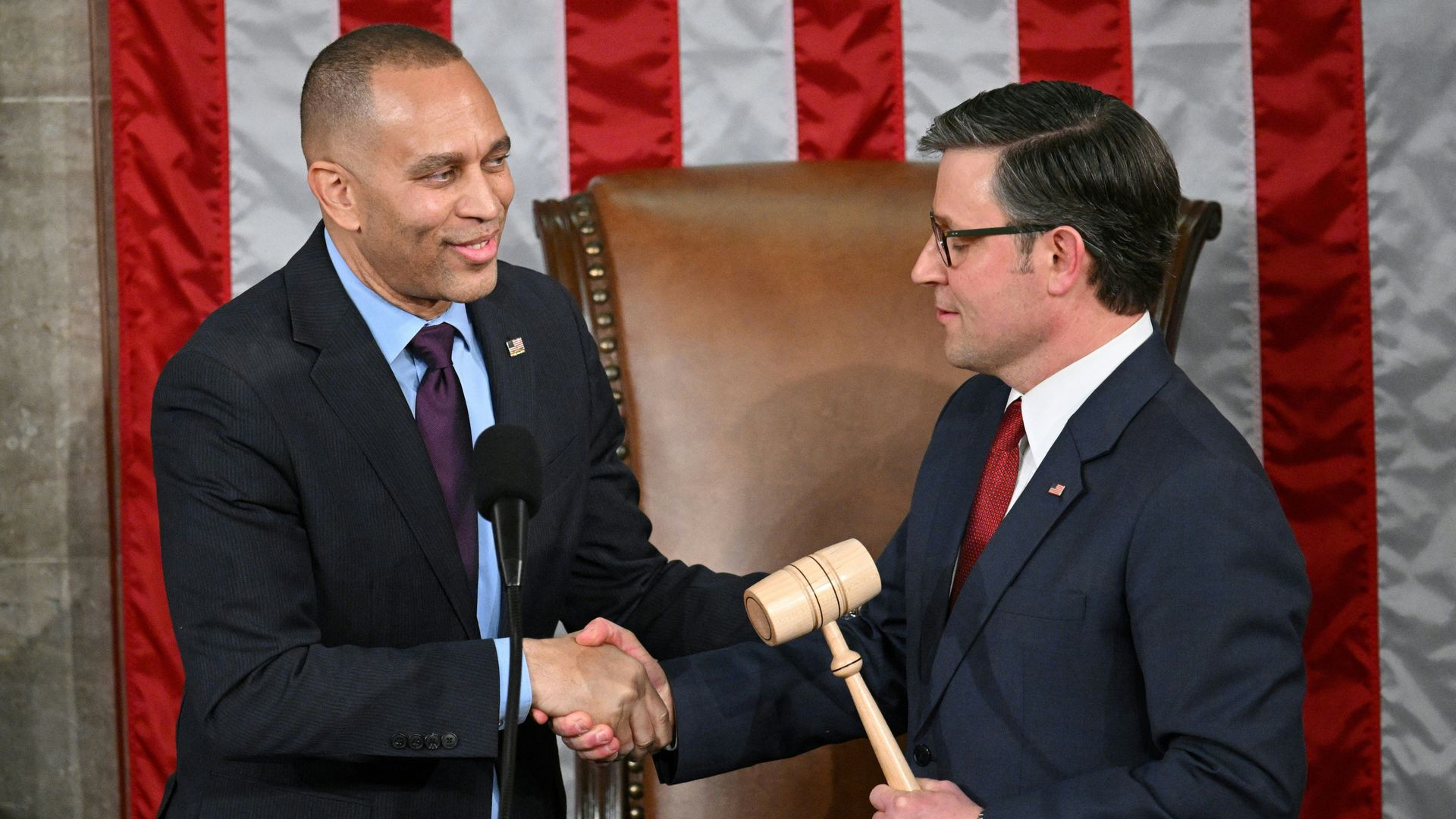 Jeffries challenges Johnson to "one-on-one" House floor debate