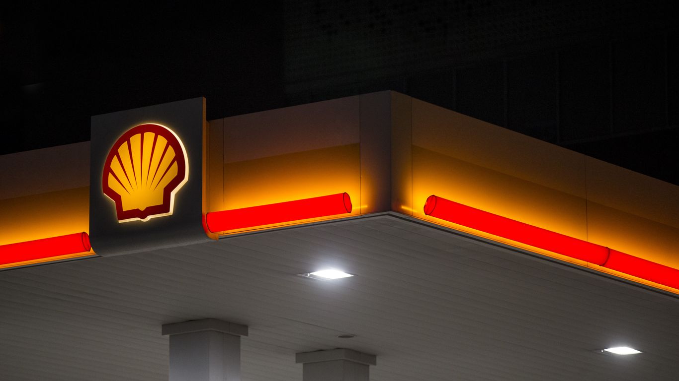 The oil majors' power moves