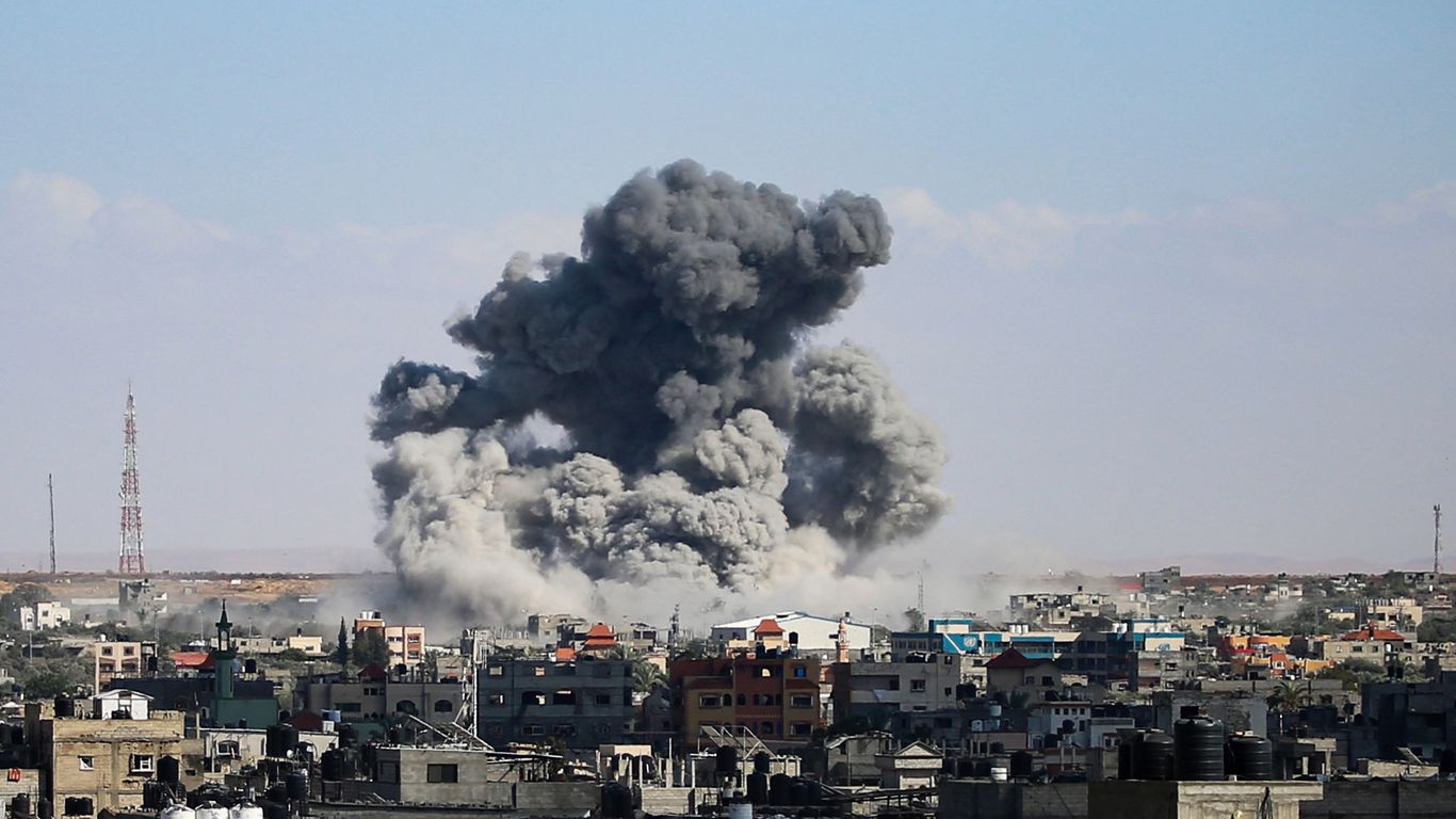 Israel moves to capture the Palestinian side of Rafah border crossing ...