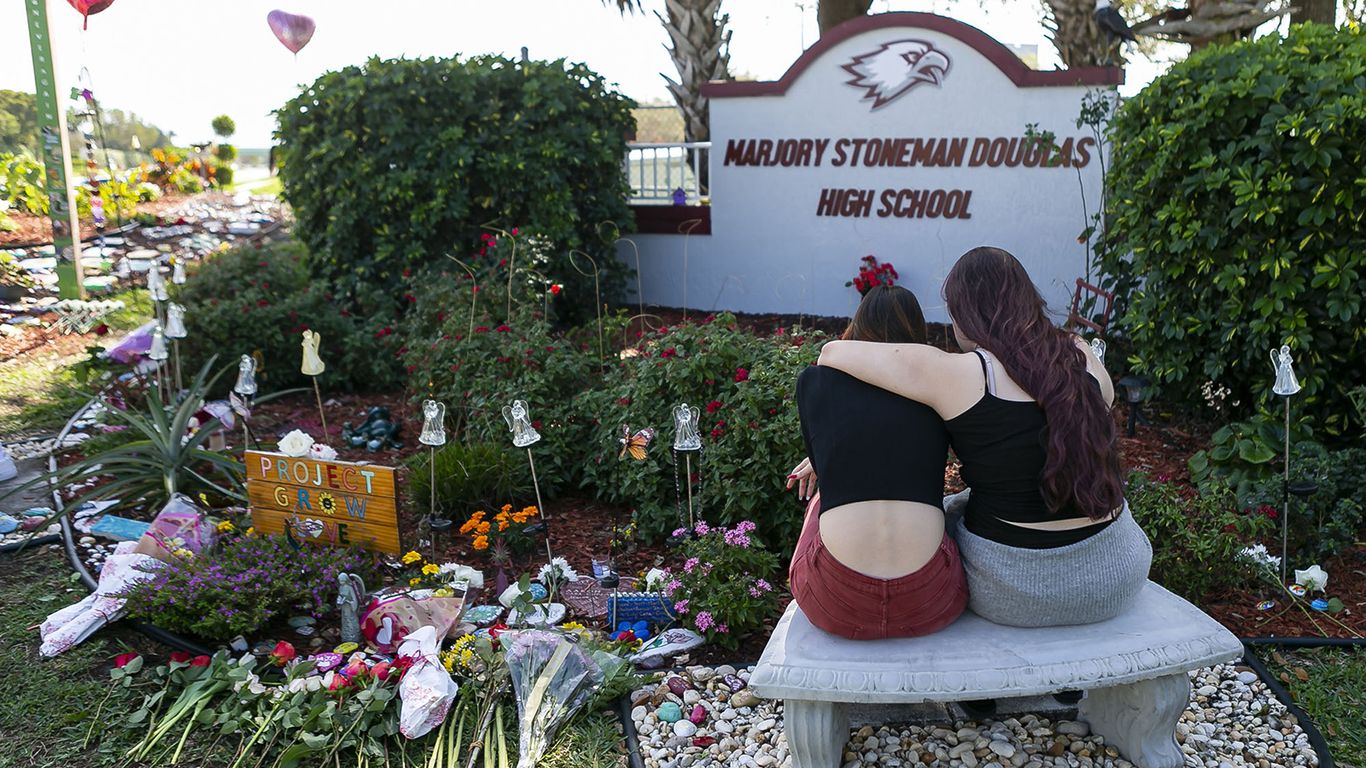 Parkland Shooting Victims Families Settle Lawsuit With School District