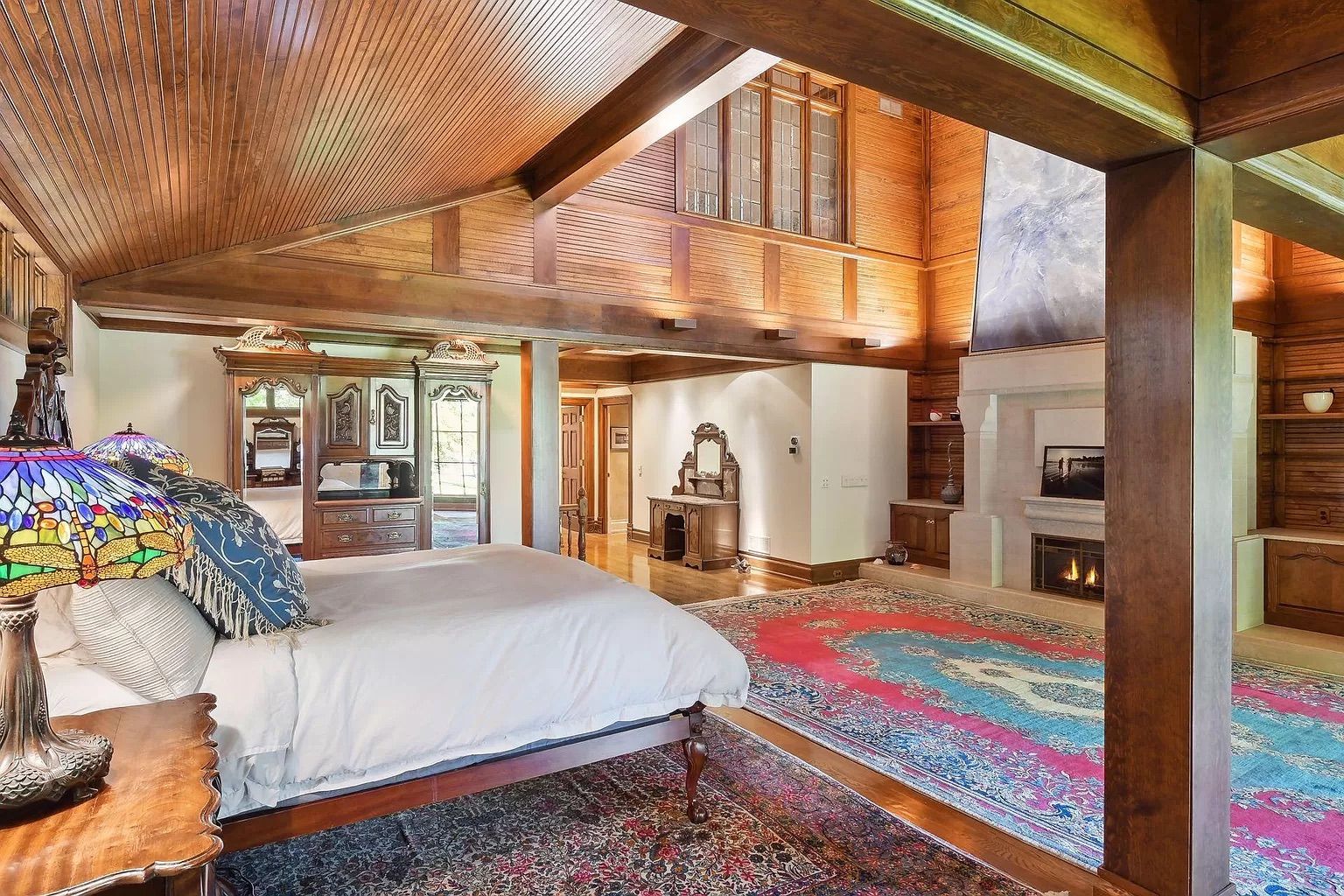 Lavish English manor on Lake Minnetonka asks $12.5 million - Axios Twin ...