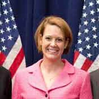 Laura Shepard - Axios