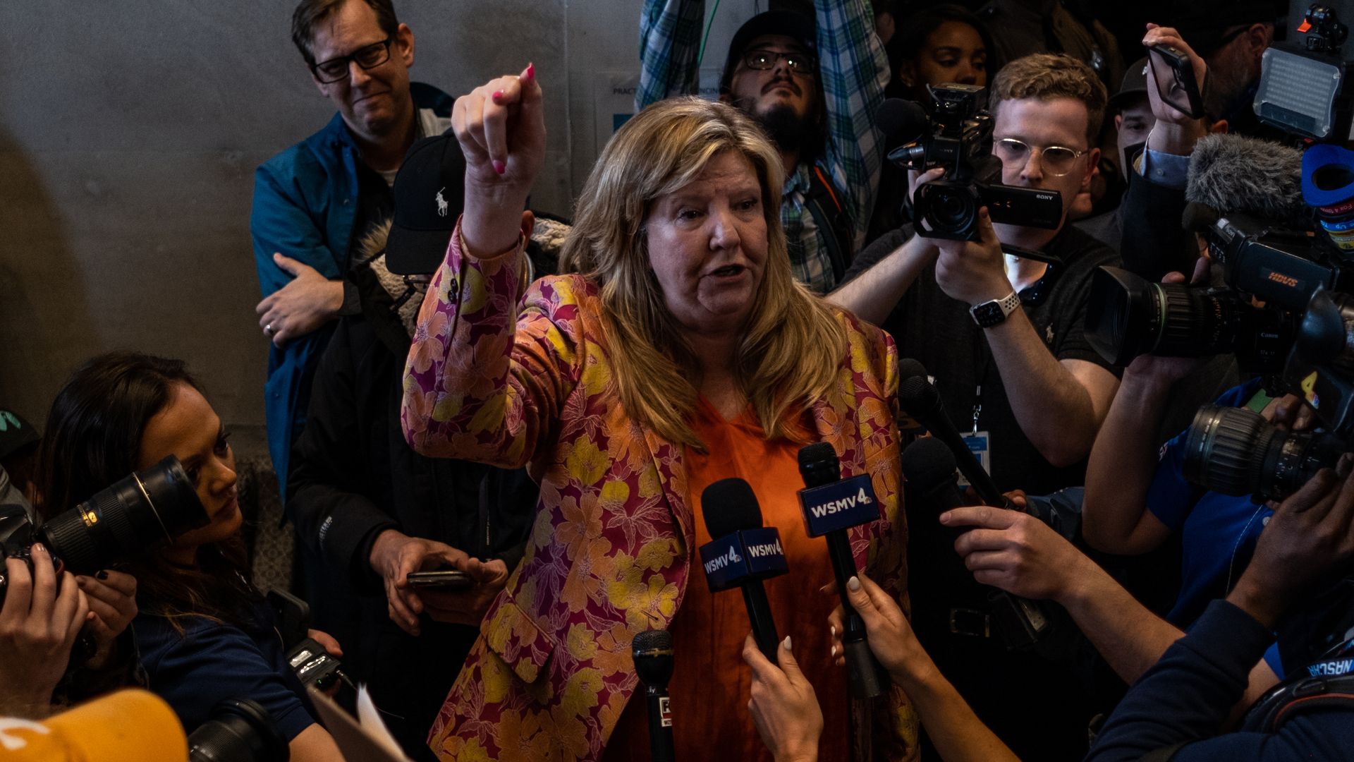 Gloria Johnson, "Tennessee Three" member, wins Democratic Senate ...