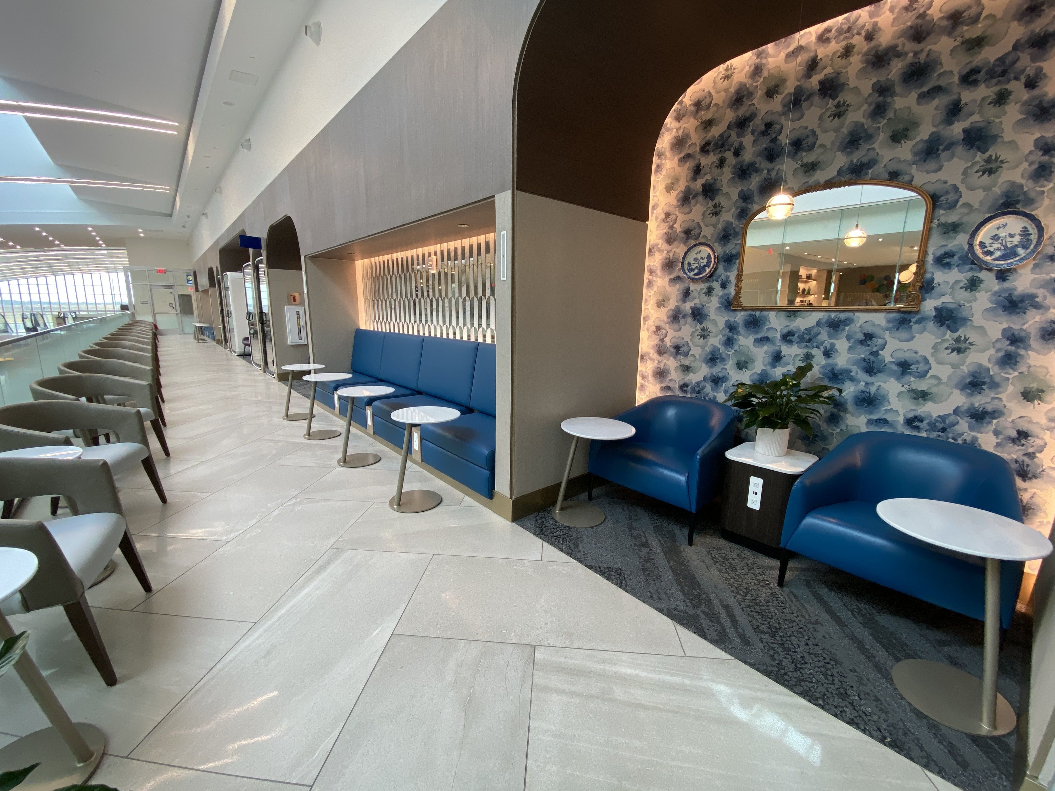 Delta opens new lounge at Charlotte Douglas International Airport ...