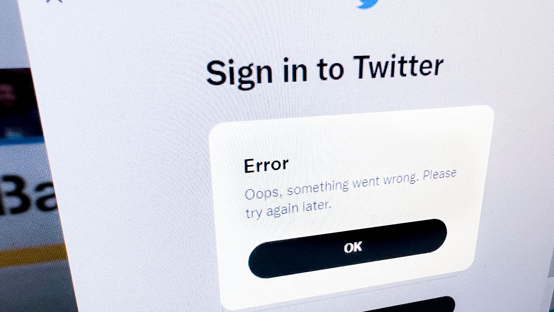 Twitter global outages leave users unable to log on
