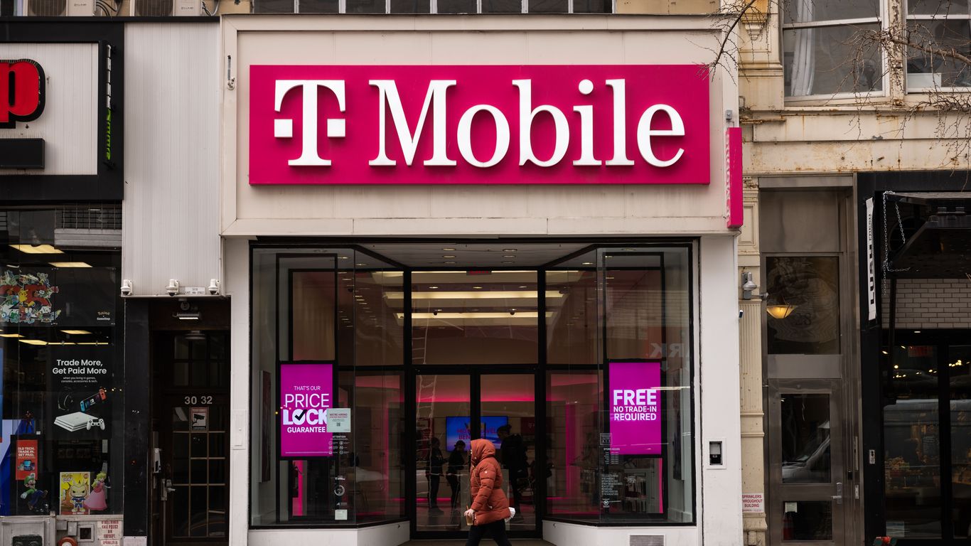 T-Mobile agrees to acquire most of U.S. Cellular for $4.4 billion