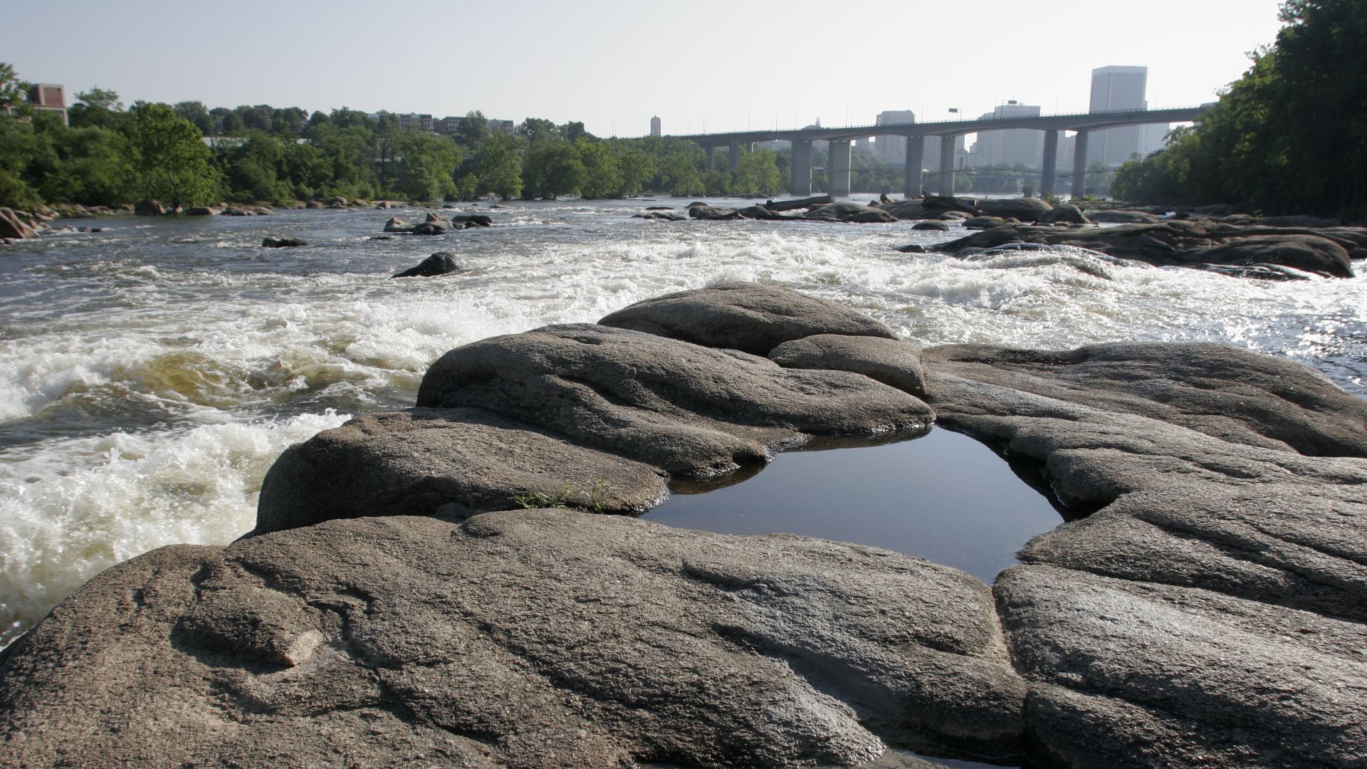 A local writer penned the ultimate Richmond bucket list - Axios Richmond