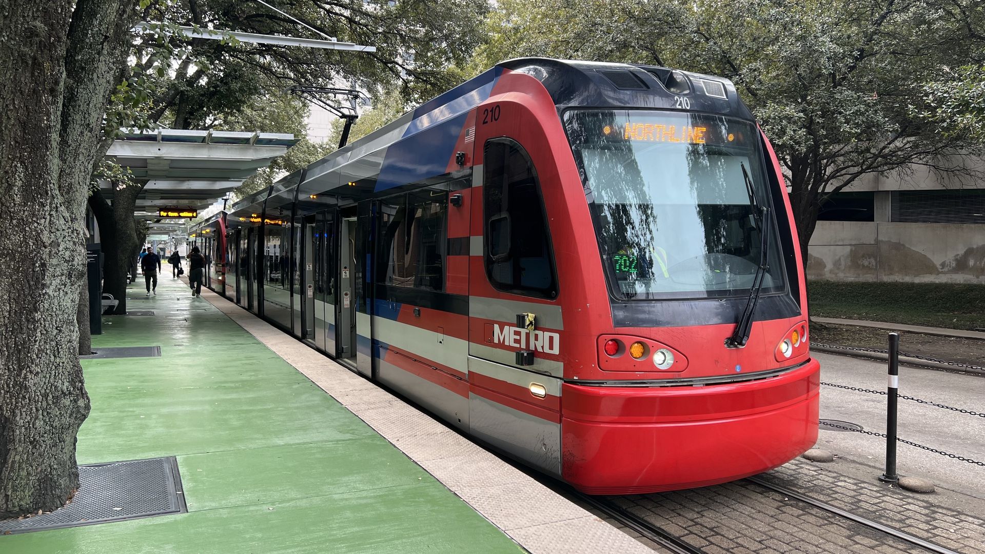 Houston light rail turns 20 - Axios Houston