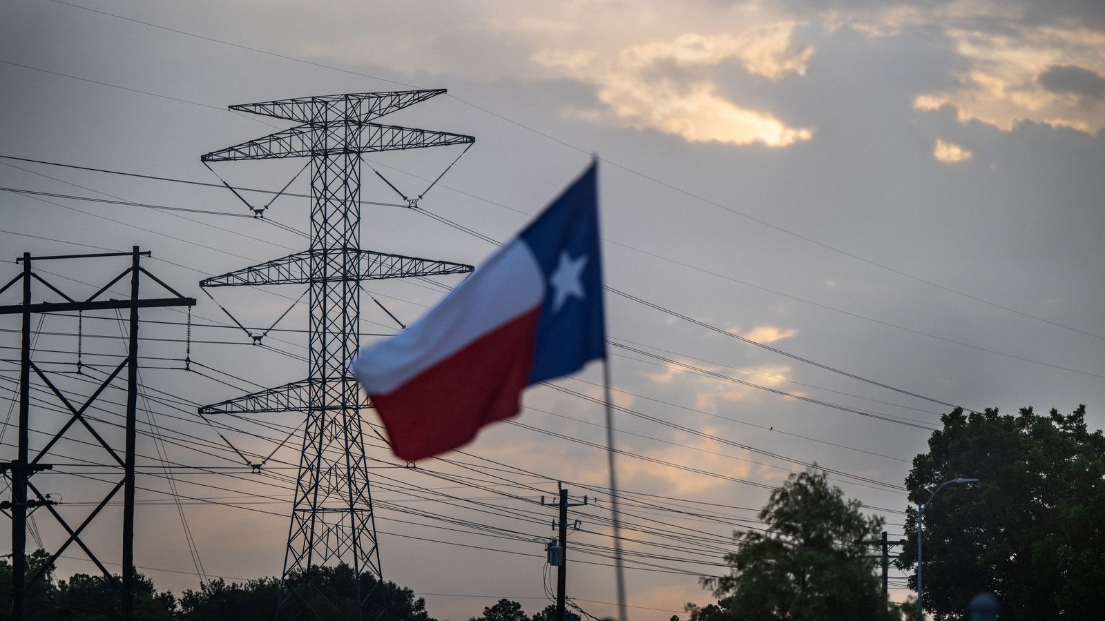 Texas blackouts: ERCOT projects unprecedented power grid demand