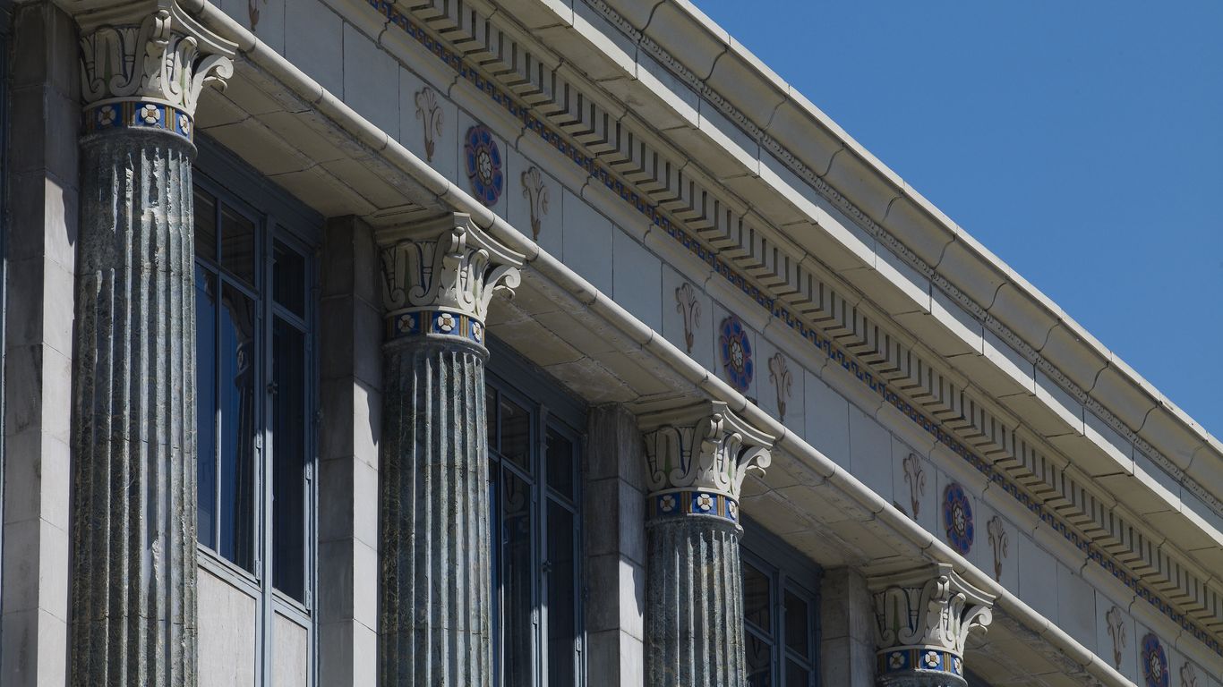 Judges in "kids-for-cash" scandal ordered to pay more than $200 million