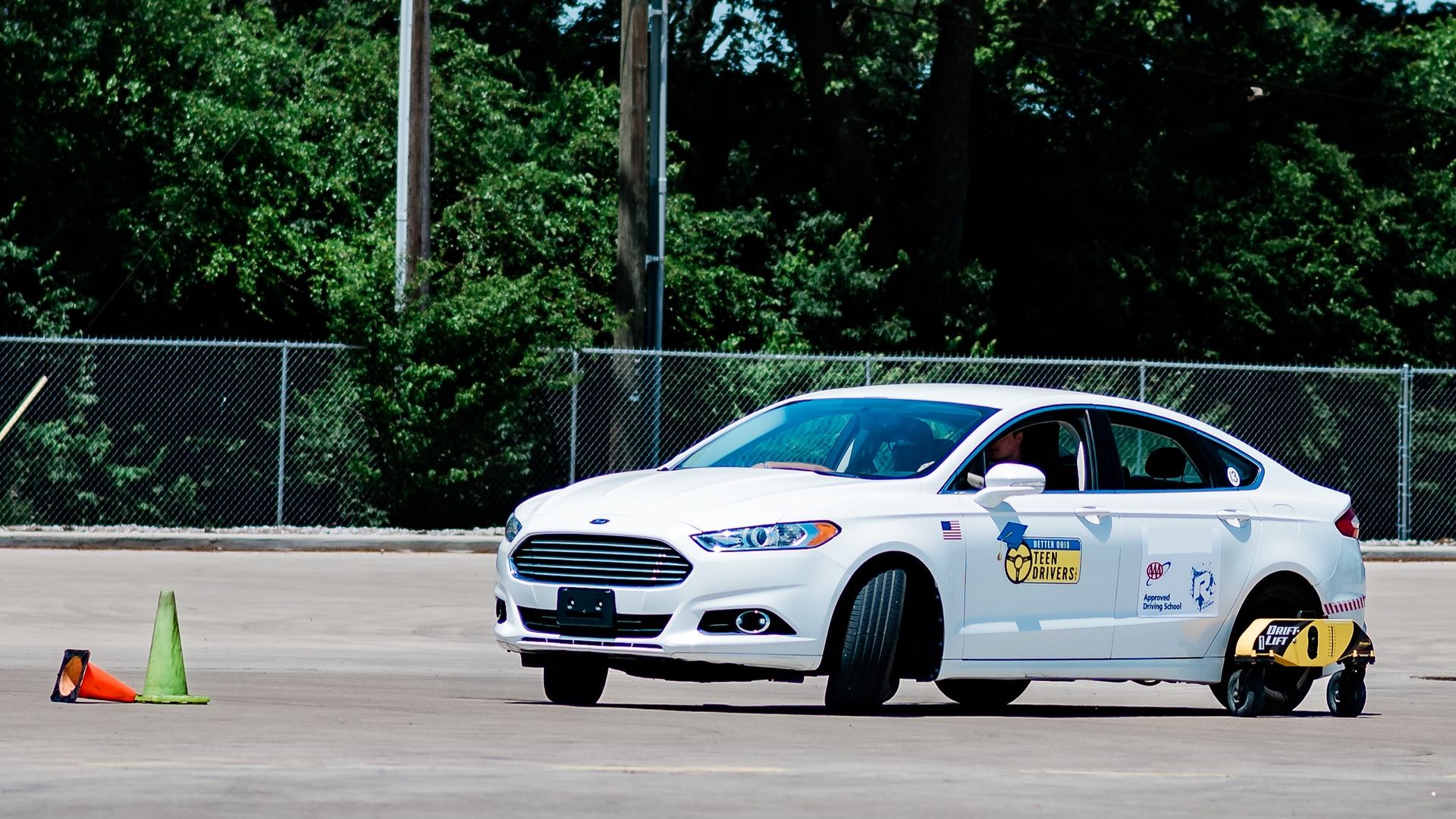Ohio spotlights Teen Driver Safety Week to prevent crashes - Axios Columbus