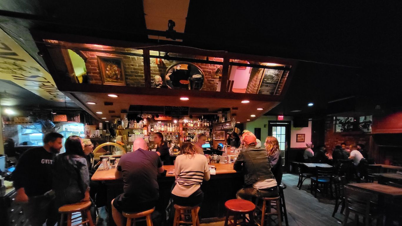 5 Boston area bars to visit when you don't want to watch the big game ...