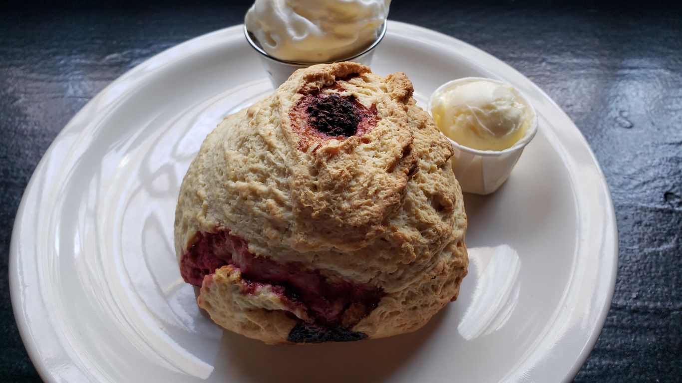 10 great scones in the Chicago area - Axios Chicago