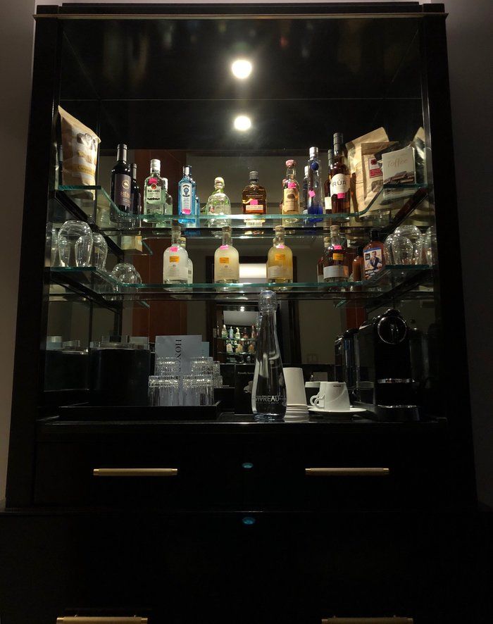 Photo tour: How to eat and drink your way through the Ritz in 24 hours ...