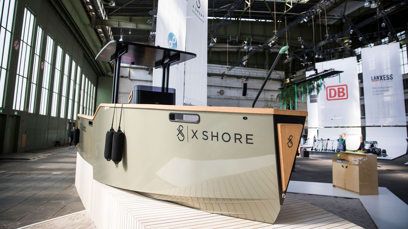 All-electric boatmaker X Shore docks in Sarasota - Axios Tampa Bay
