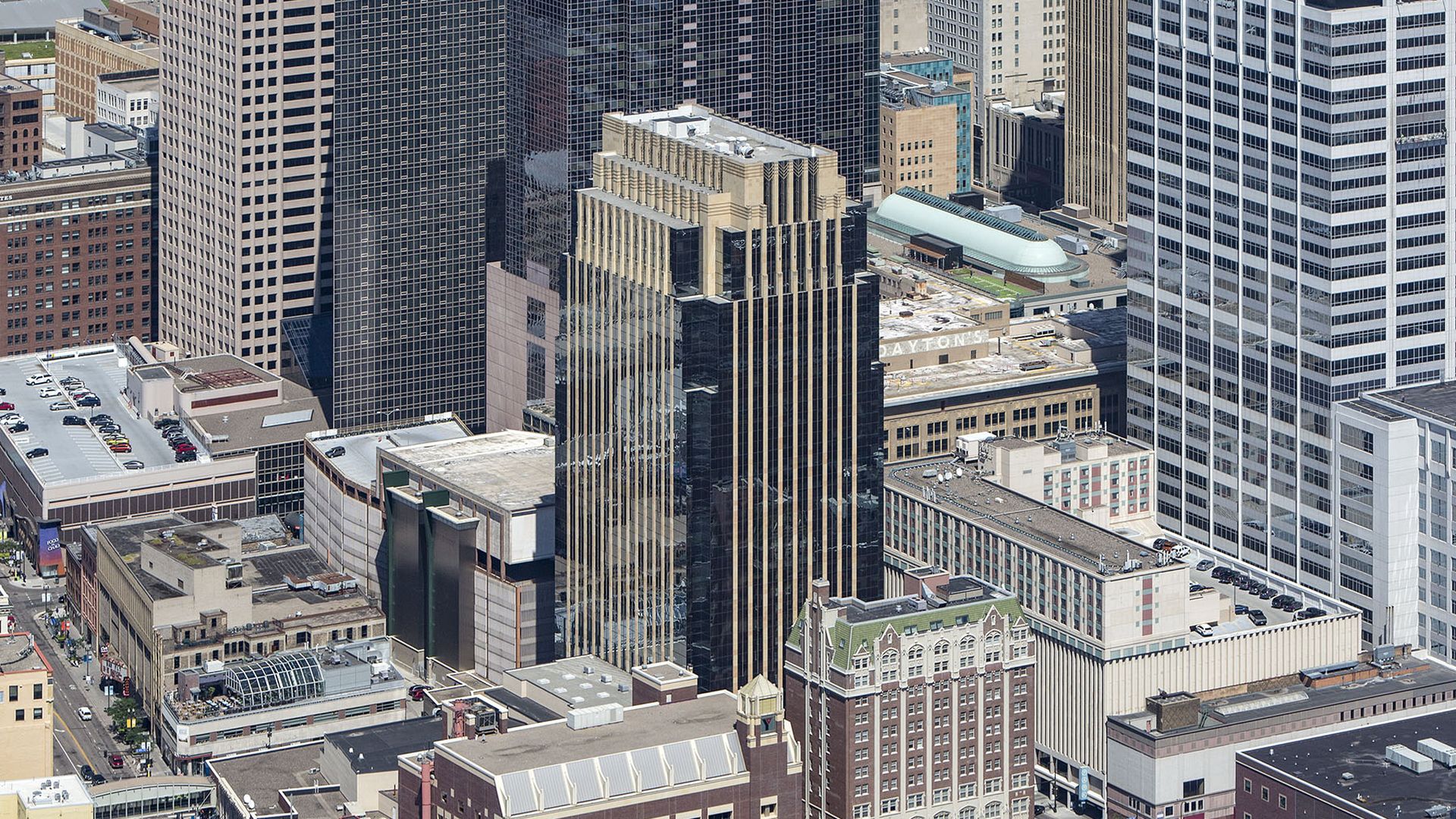 LaSalle tower Minneapolis sells at discount; $46 million - Axios Twin ...