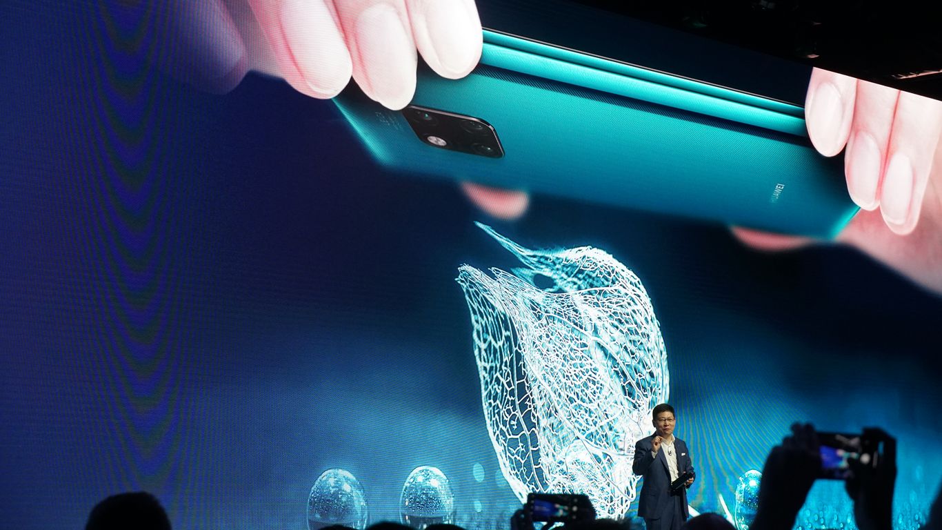 Huawei expects to be world's top smartphone maker by year-end