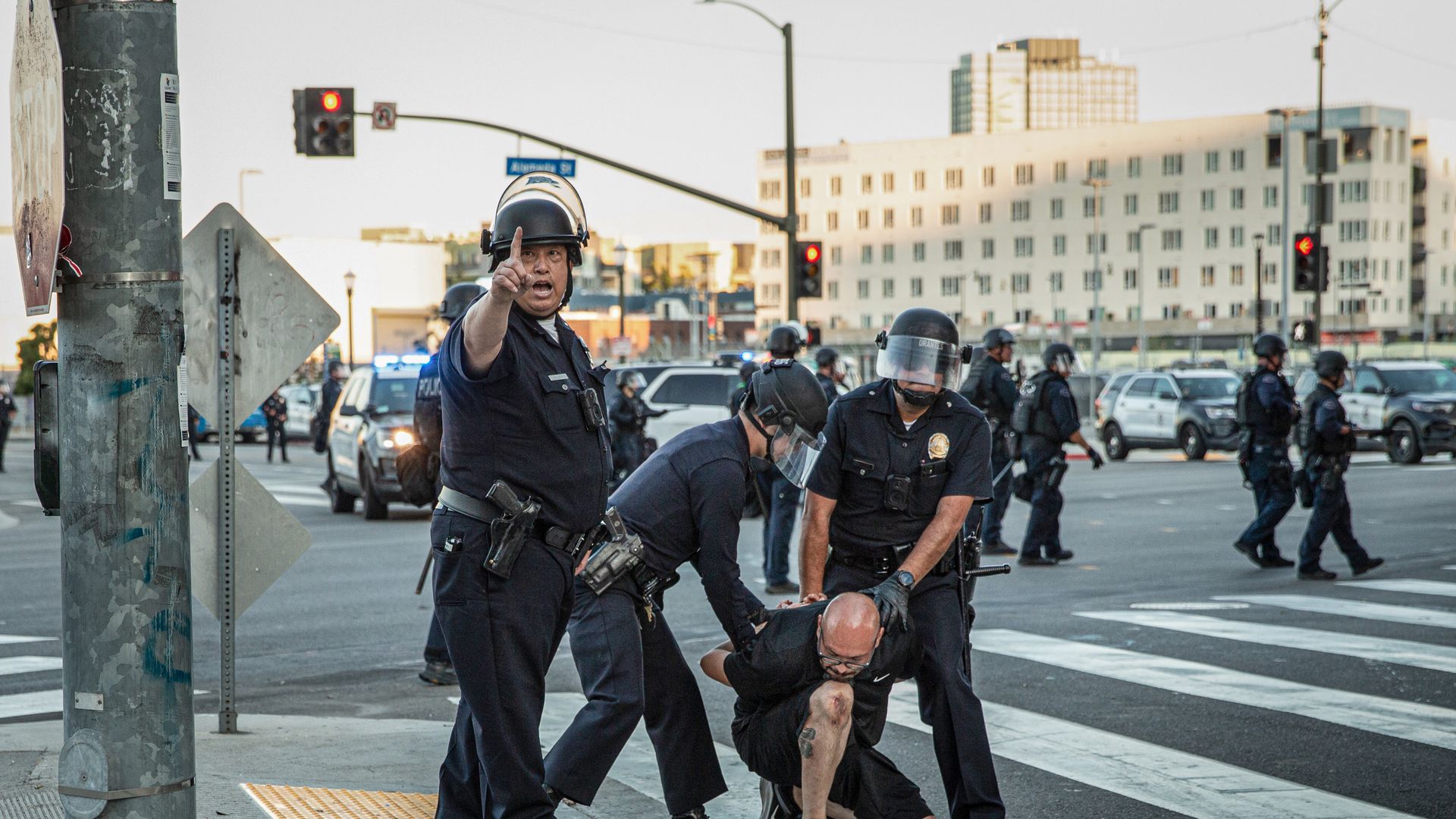 LAPD can't detain, fire less lethal ammunition at journalists covering ...